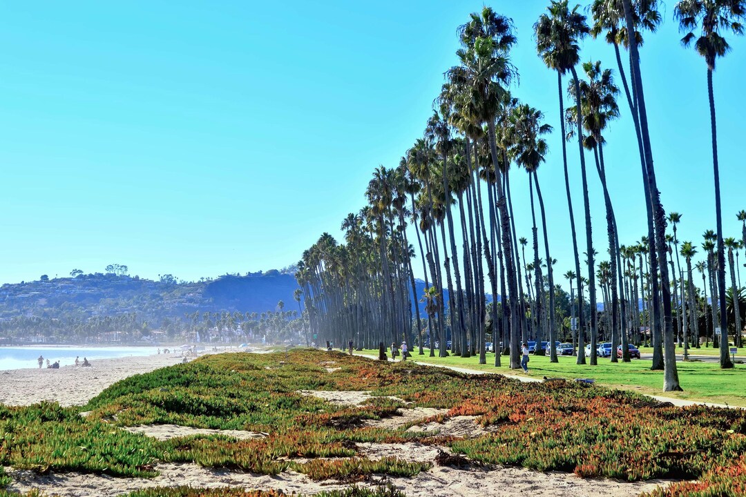 East Beach, Cabrillo Blvd| Santa Barbara East Beach| California ...