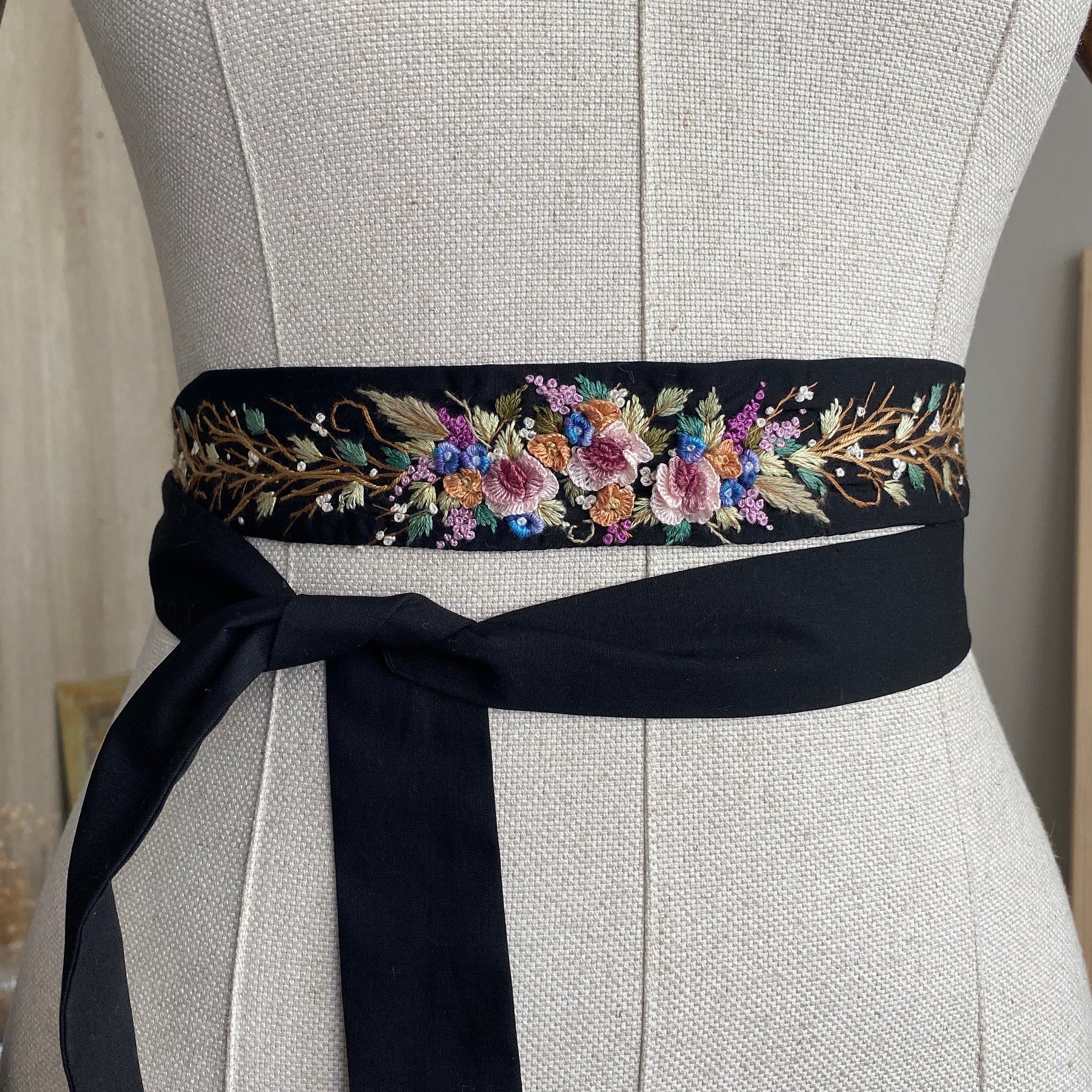 Handmade Belt floral Hand Embroidered Foulard handmade Embroidered Belt ...