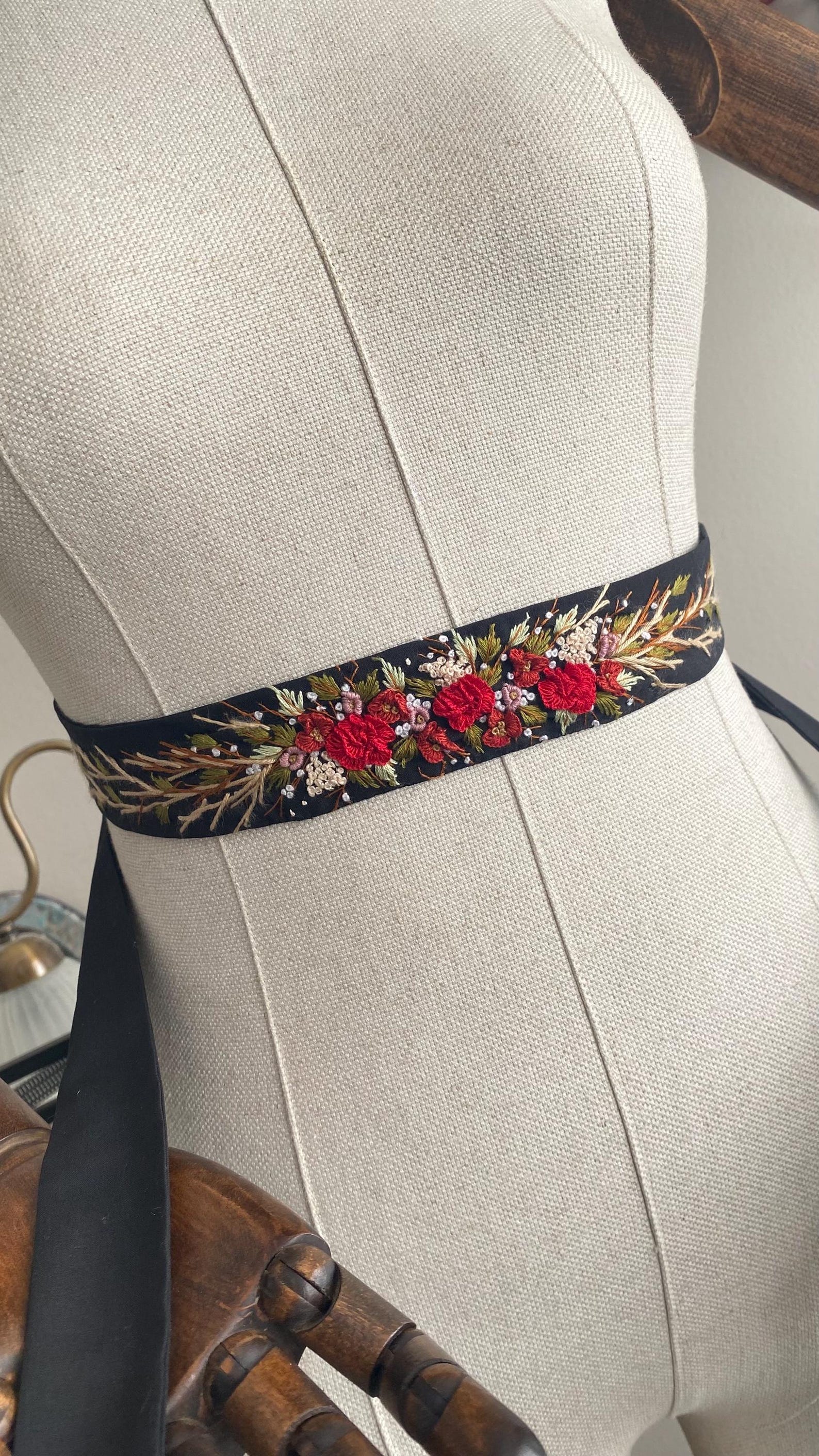 Red Roses Embroidery Handmade Belt -floral Hand Embroidered Foulard ...