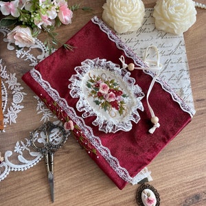 Handmade Book Sleeve , Embroidered Book Sleeve , Floral Book Cover,book ...