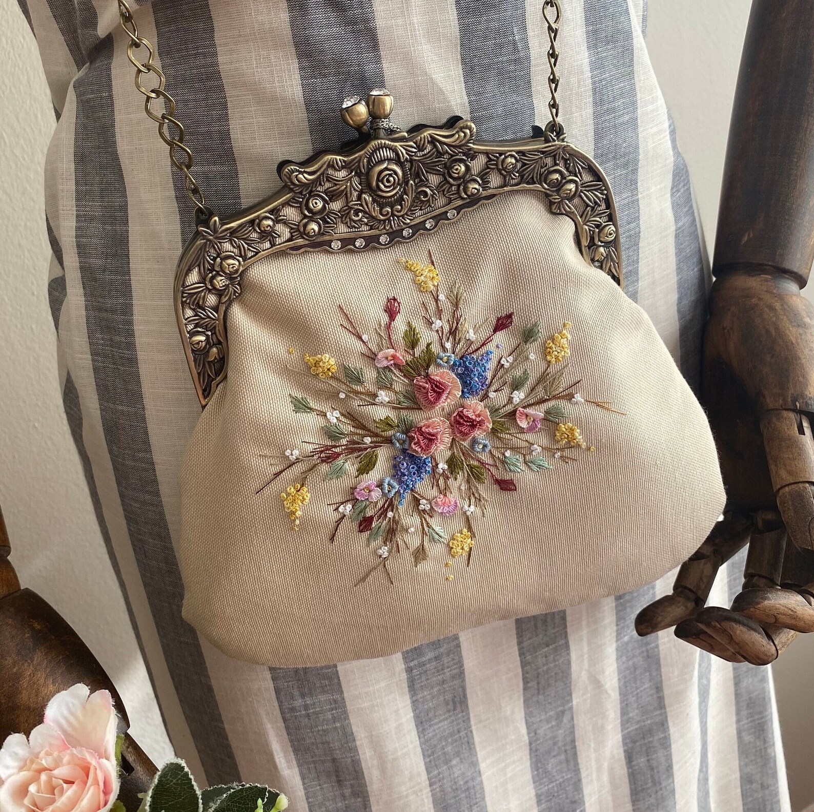 Handmade Floral Embroidered Bag Embroidered Crossbody Bag Vintage ...