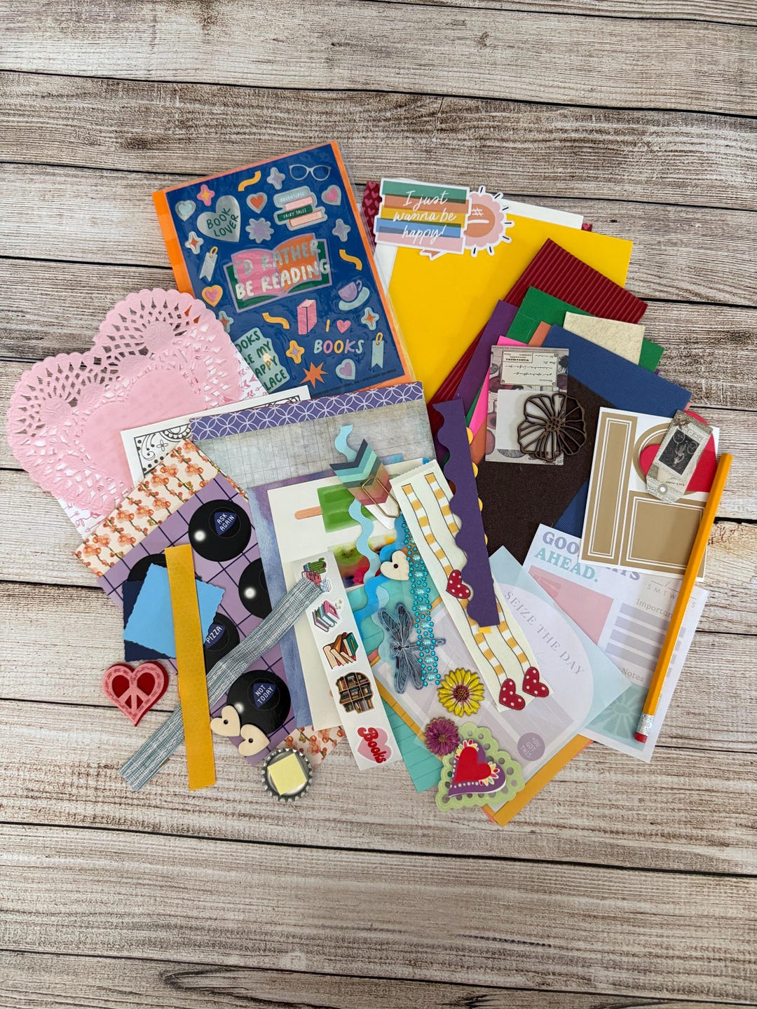 Small Junk Journal Kit (#17), 25+ Pieces /journal, Stickers, Paper, Die ...