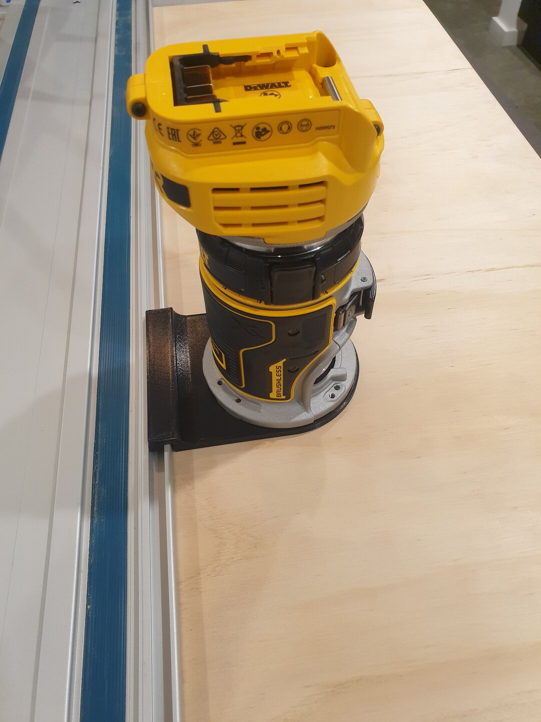 Dewalt Router Base to Makita Track - Etsy