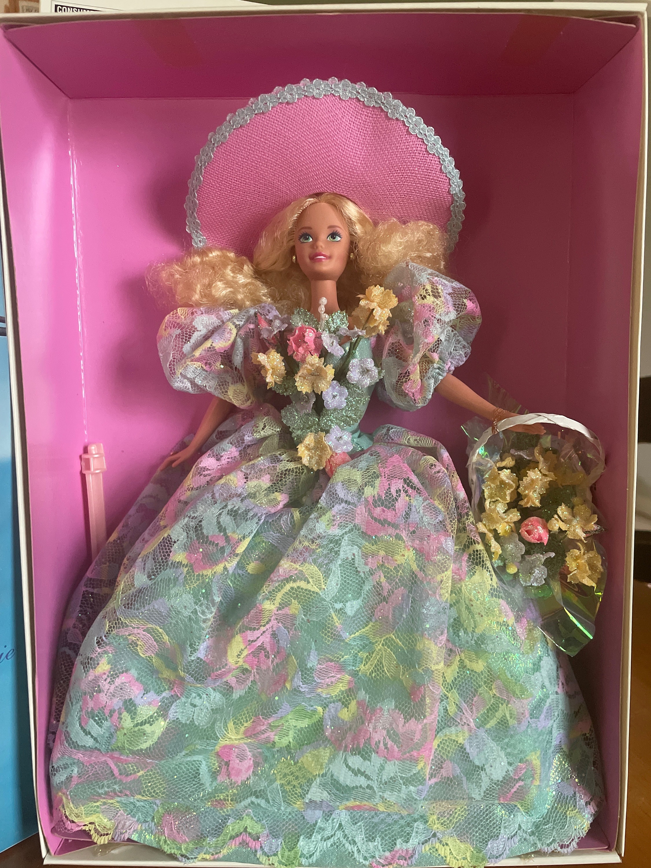 Spring Bouquet Barbie - Etsy