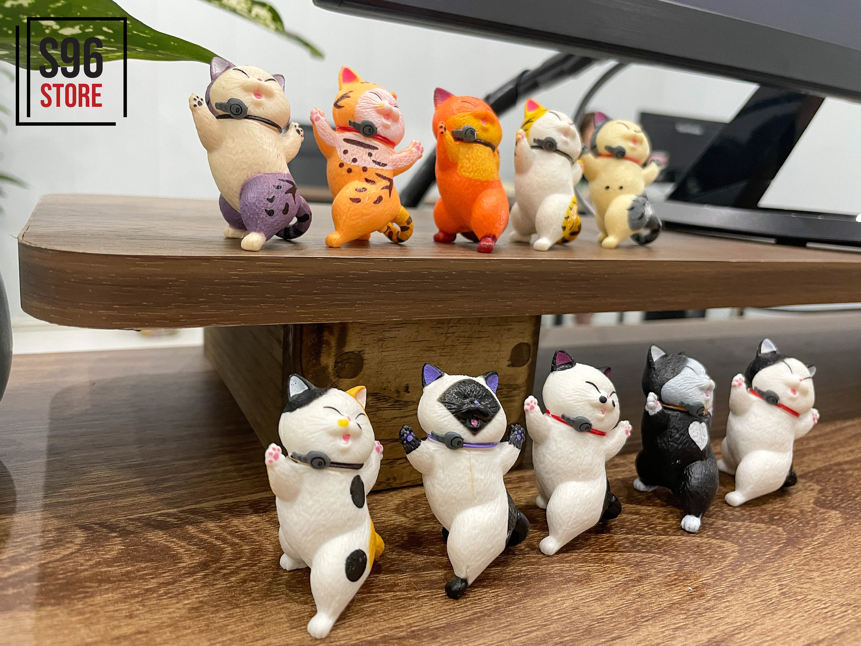 10 Cute Cats for Desk Décor Uhh Cats Cheering Cat Funny - Etsy
