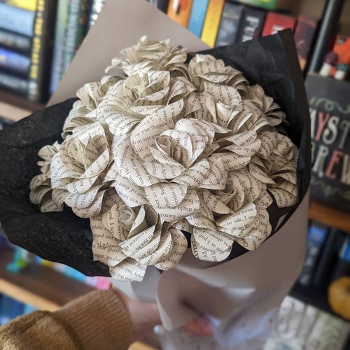 Custom Book Paper Flower Bouquet Book Page Flowers. I Make - Etsy