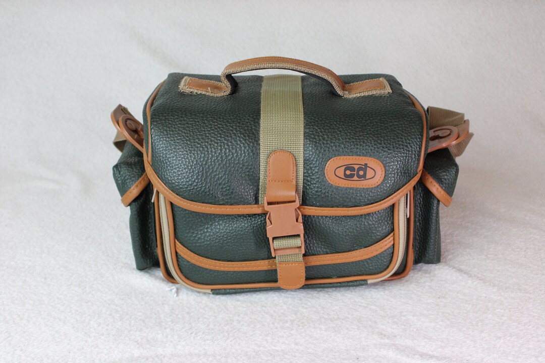 Vintage CD Green Leather Camera Bag - Etsy