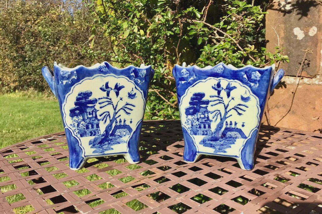 VINTAGE CHINESE PLANTERS - Gorgeous Pair of Chinese Footed Planters ...