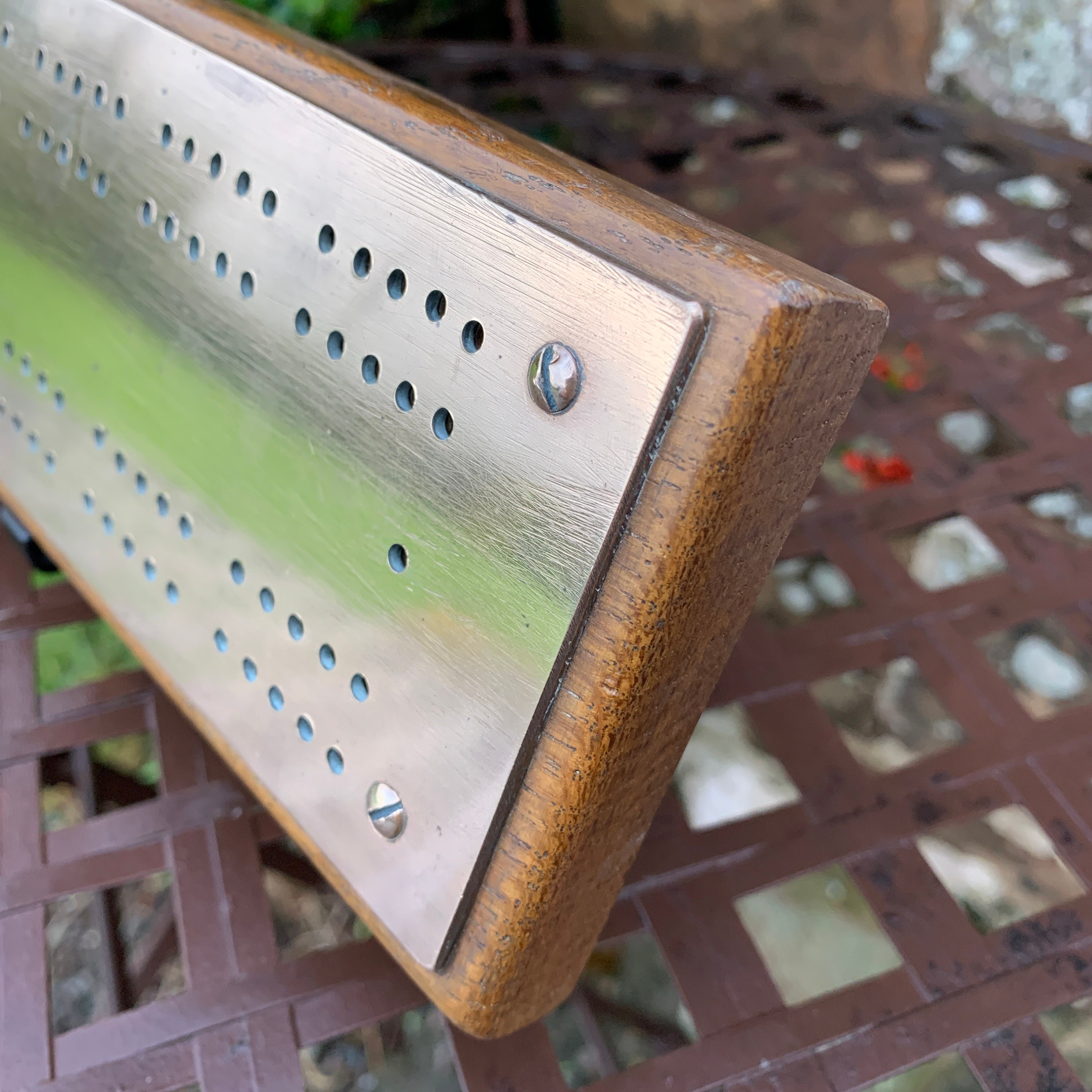 TABLA DE CRIBBAGE - Tablero de cribbage de latón y roble macizo pesado ...