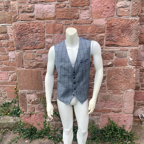 Retro English Waistcoat. Classic check Vest or Waistc… - Gem