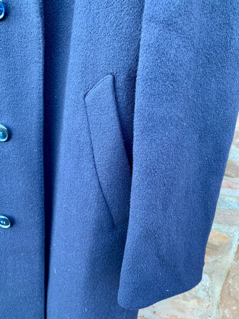GENUINE CROMBIE OVERCOAT - Gent's Superior Sartorial Pure New Wool Navy ...