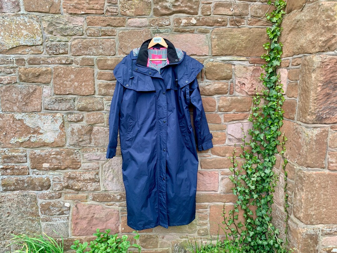 OUTBACK COAT - Navy Coloured Longer Length Equestrian Outback Horseback ...