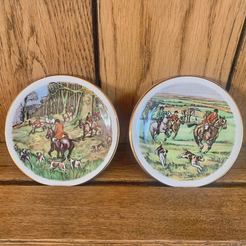 The Hunt Scene Plates - Etsy UK