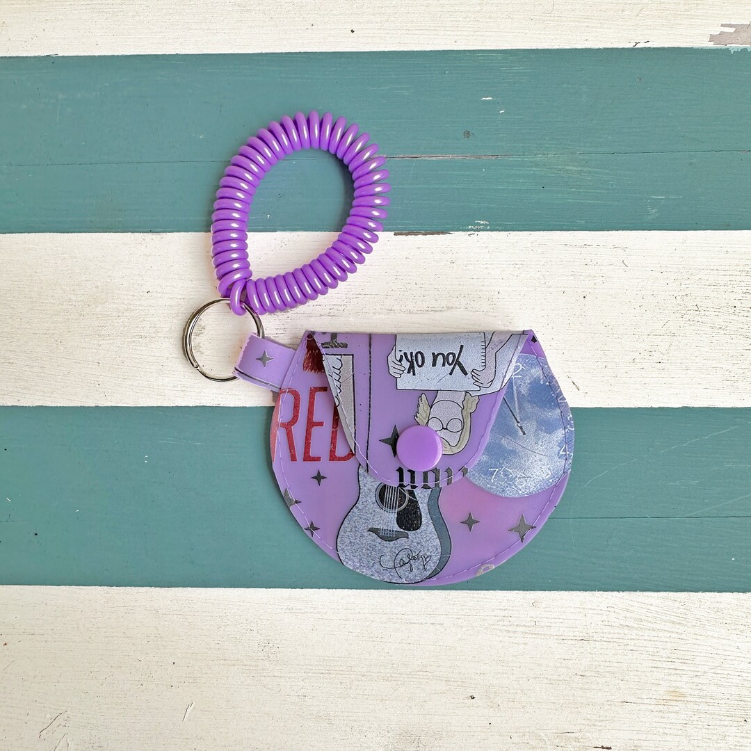 Swiftie Keychain - Circle Coin Purse- Gift for Her - Ready to Ship - Etsy