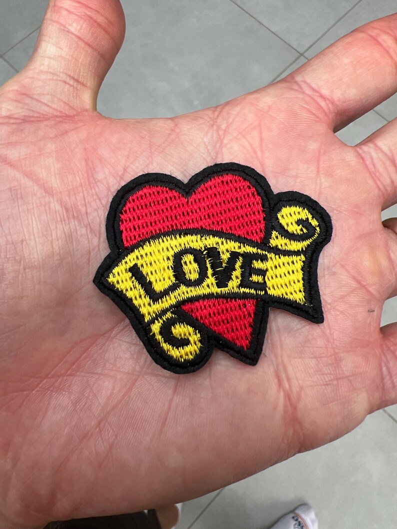 Love Heart Iron on Embroidery Patch: Clothes Transfer - Etsy