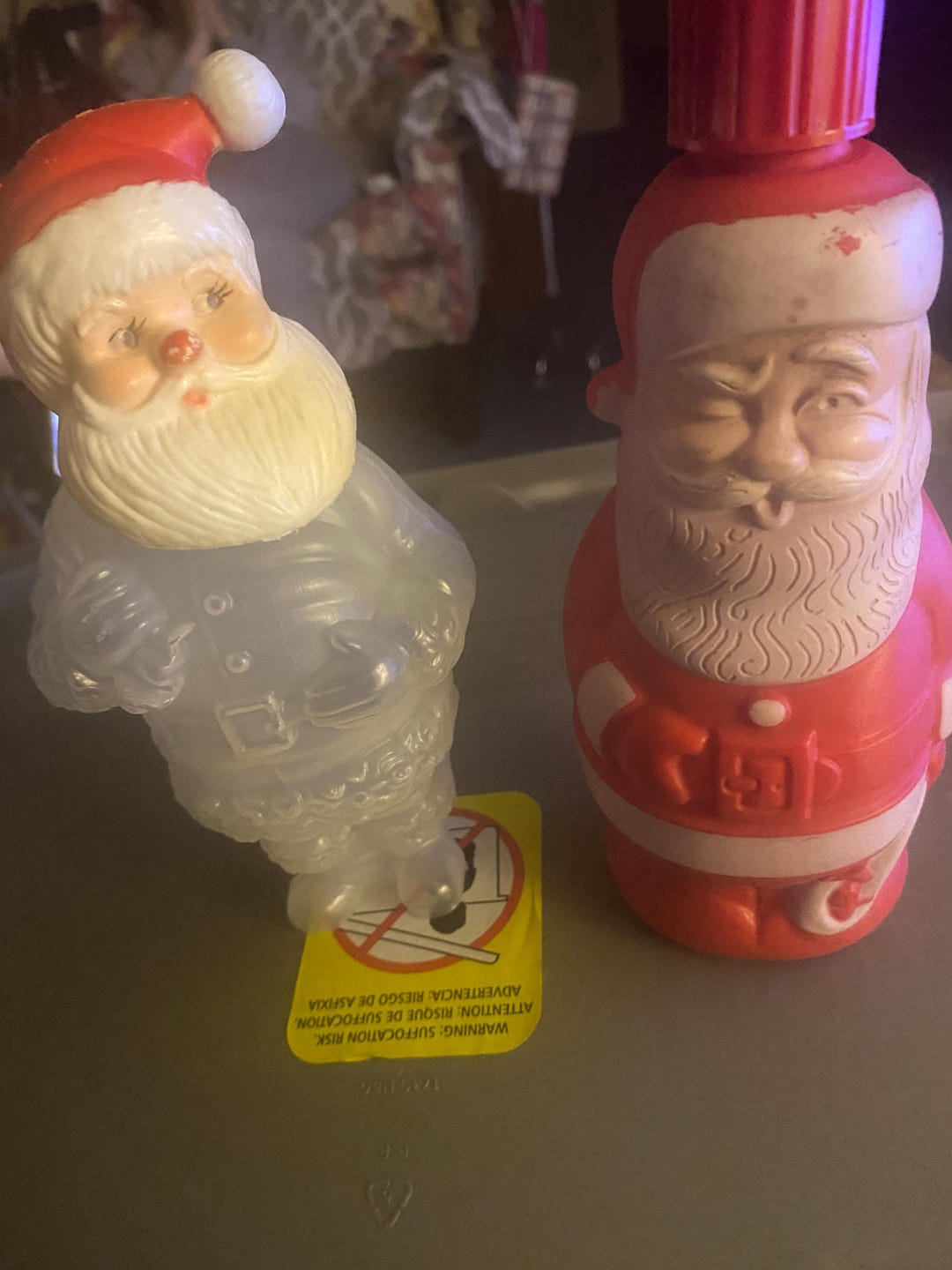 Ad is Santa Colgate-palmolive SOAKY Bubble Bath Bottle Christmas Blow ...