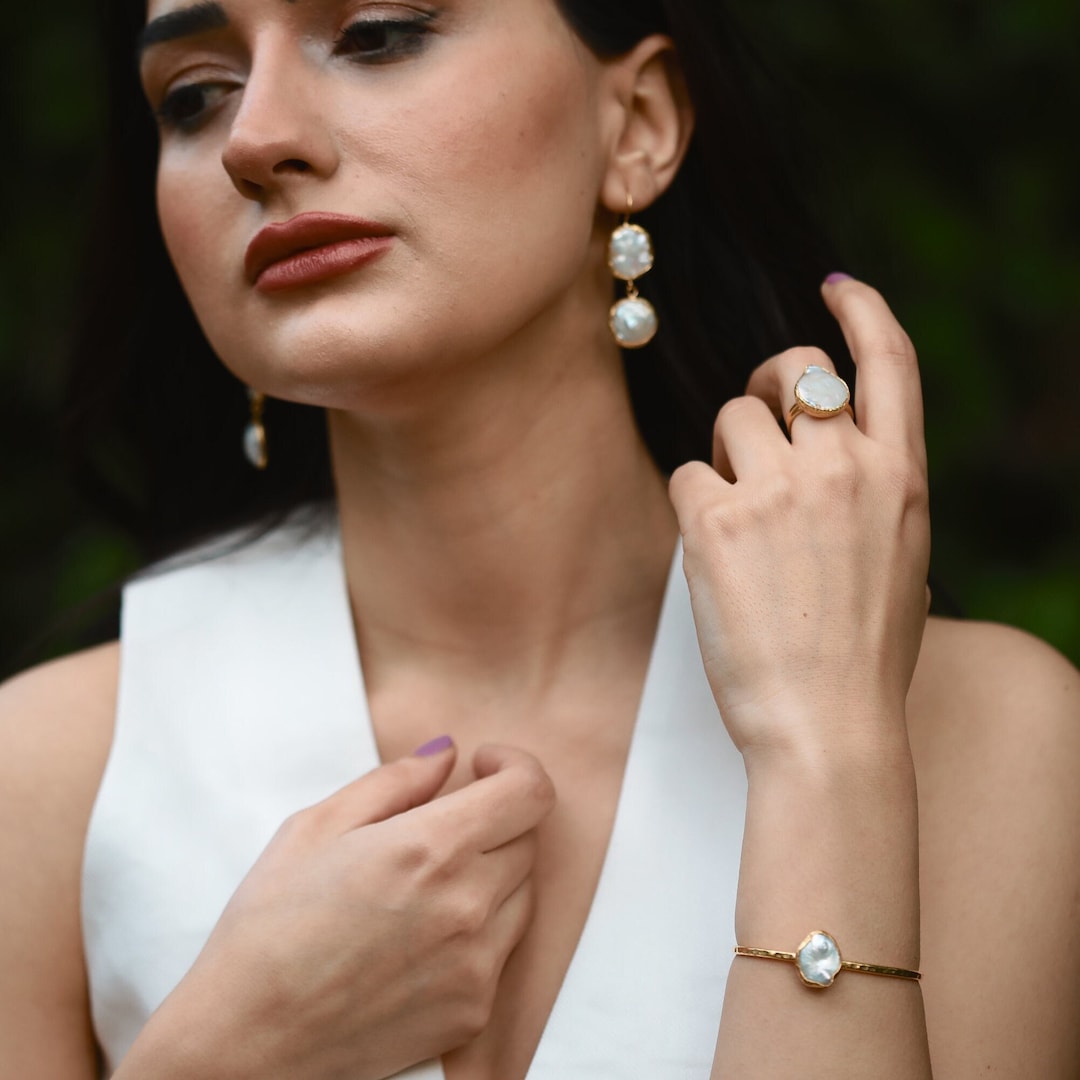 Handmade Minimalist Jewelry Set, Bridesmaid Gold and Pearl Jewelry Set ...