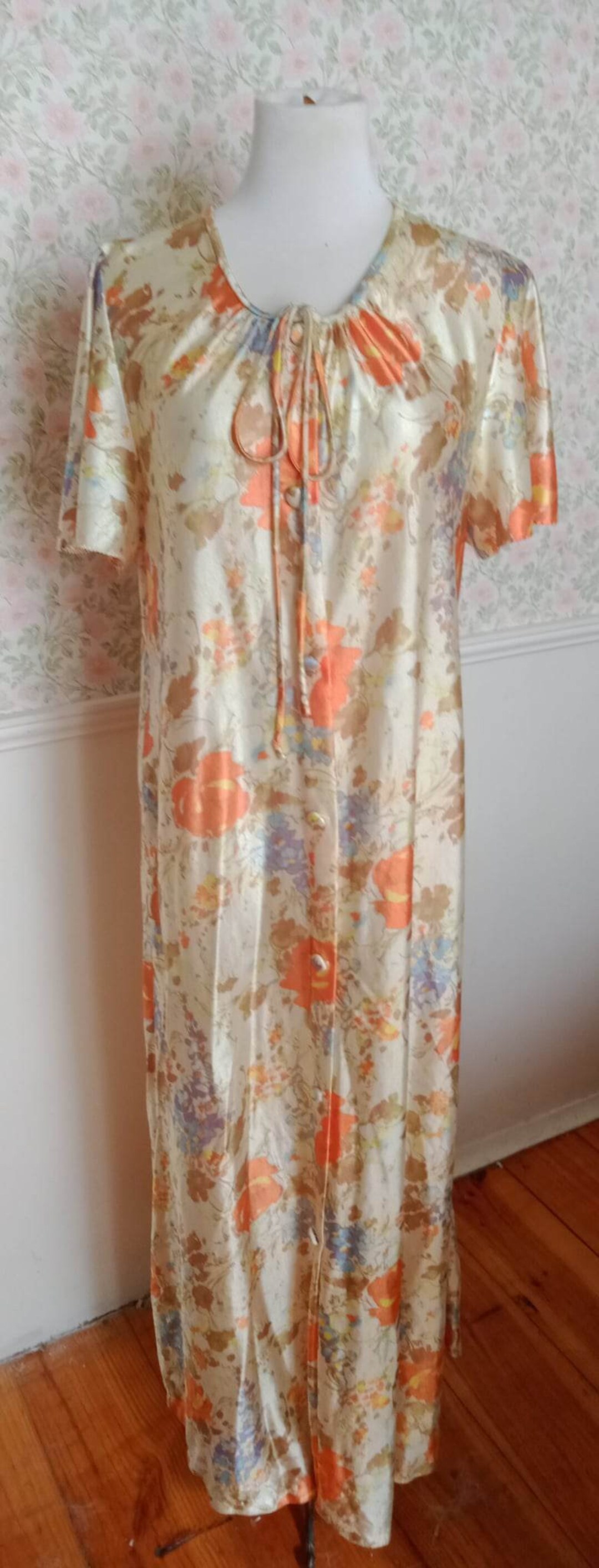 Vintage 60s Miss Gloria Robe Orange Floral Design Button Front S 16 ...