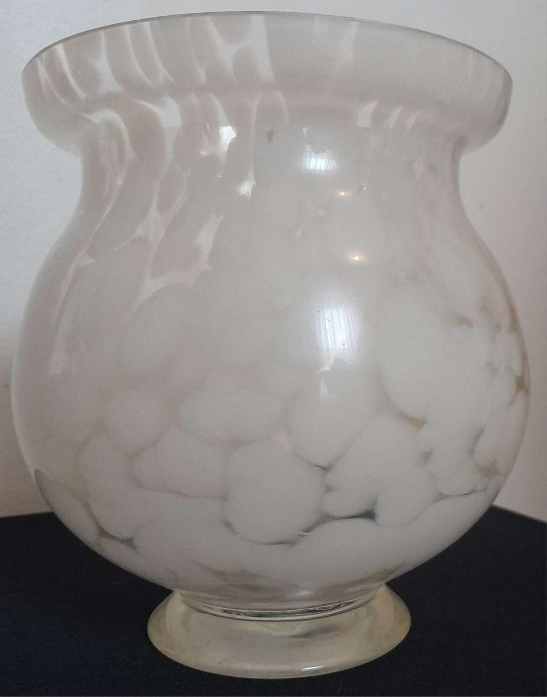 Beautiful Art Deco Hand Blown/studio Crafted White Clear Vase Perfect ...