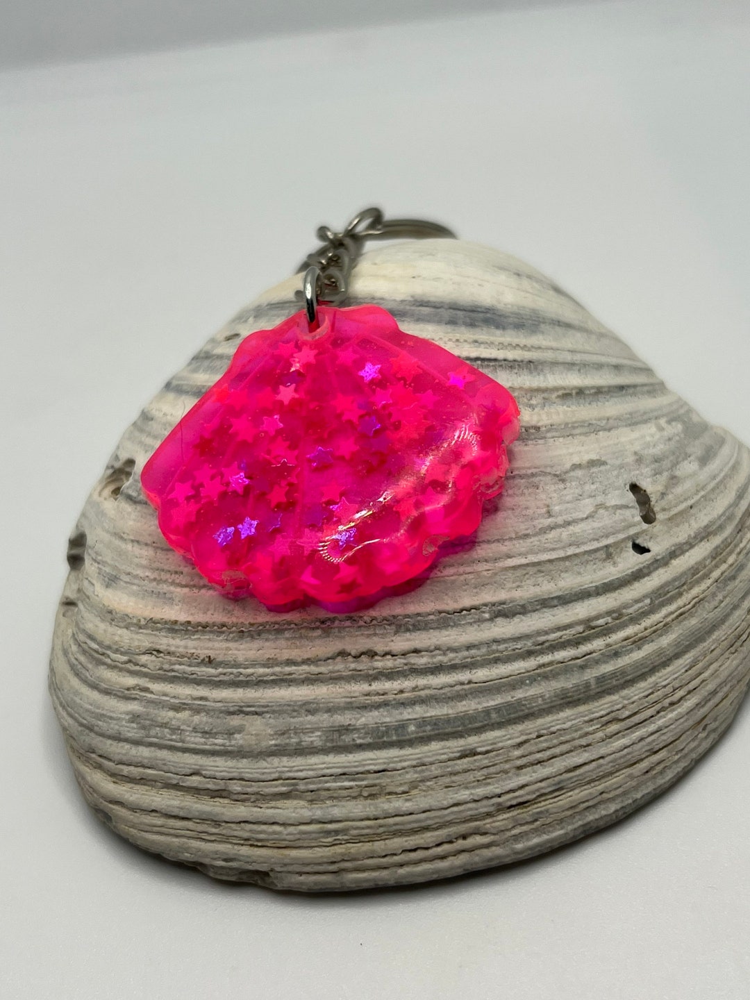 Pink Resin Seashell Keychain With Glitter, Backpack Accessory, Pink ...