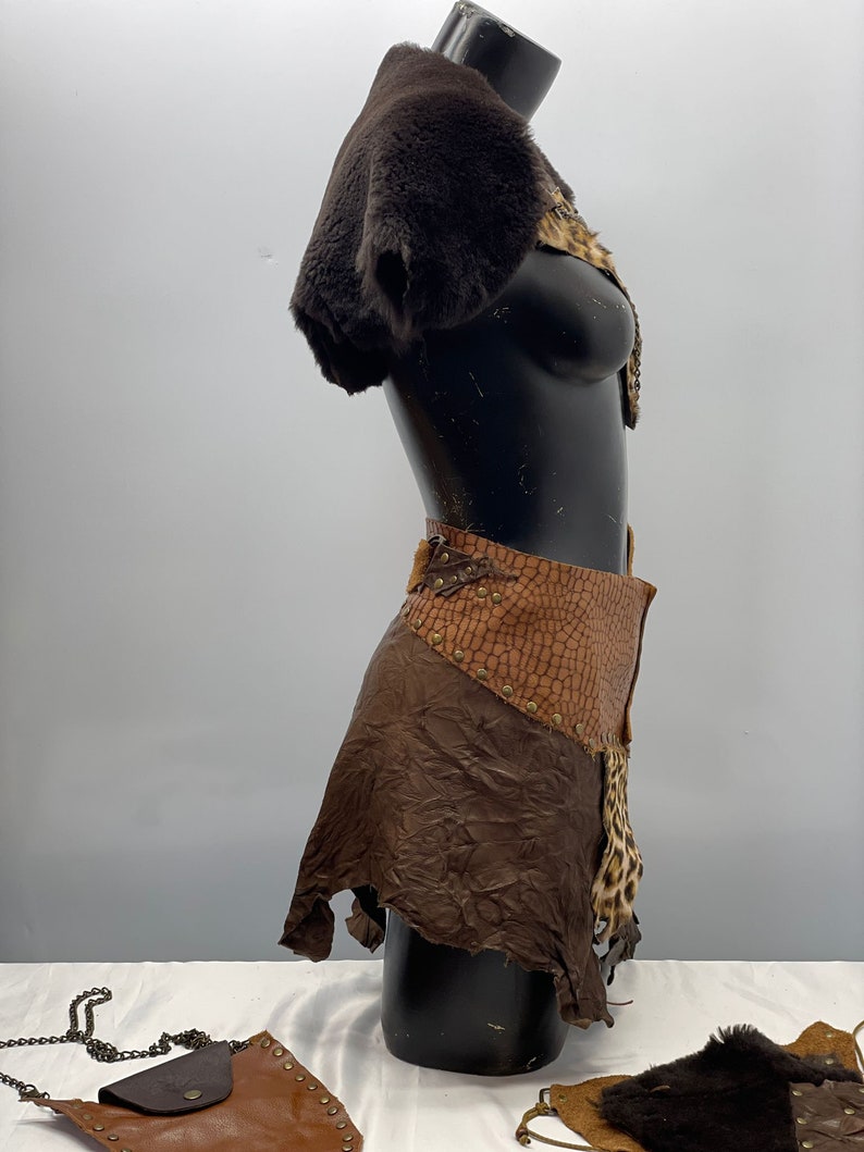 Warrior Chic Viking Skirt,battle-ready Viking Shoulder Armor,cozy ...