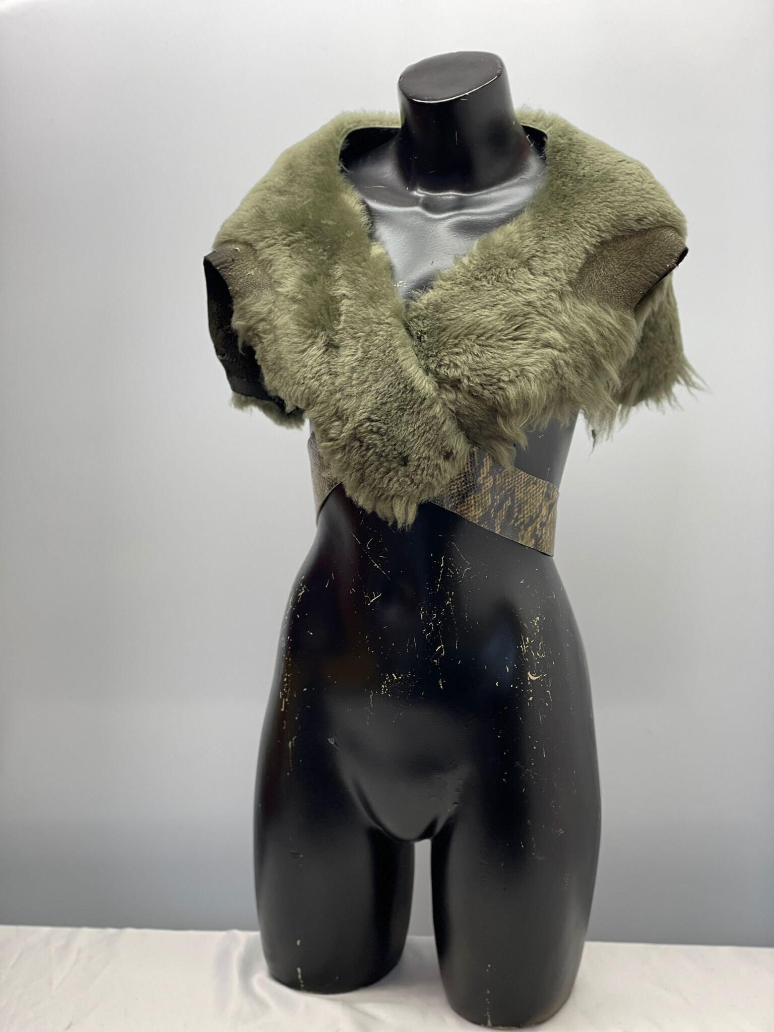 Viking Fur Cloak, Viking Wedding, Viking Shoulder Fur, Norse Shoulder ...