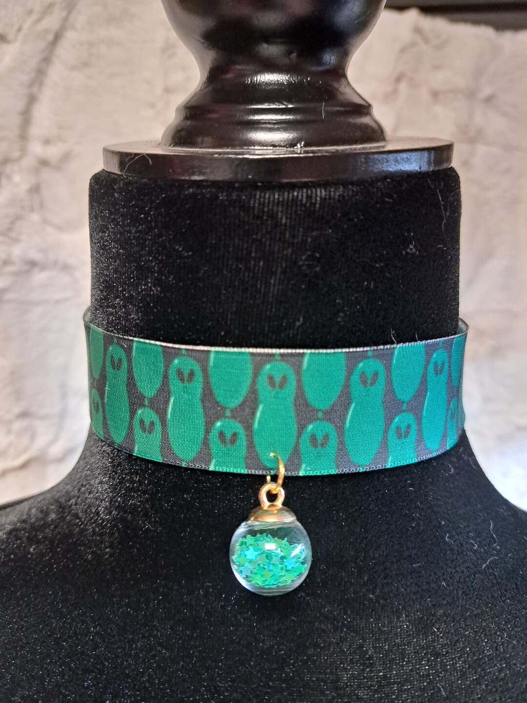 Kevin Alien Balloon Choker With Charm - Etsy