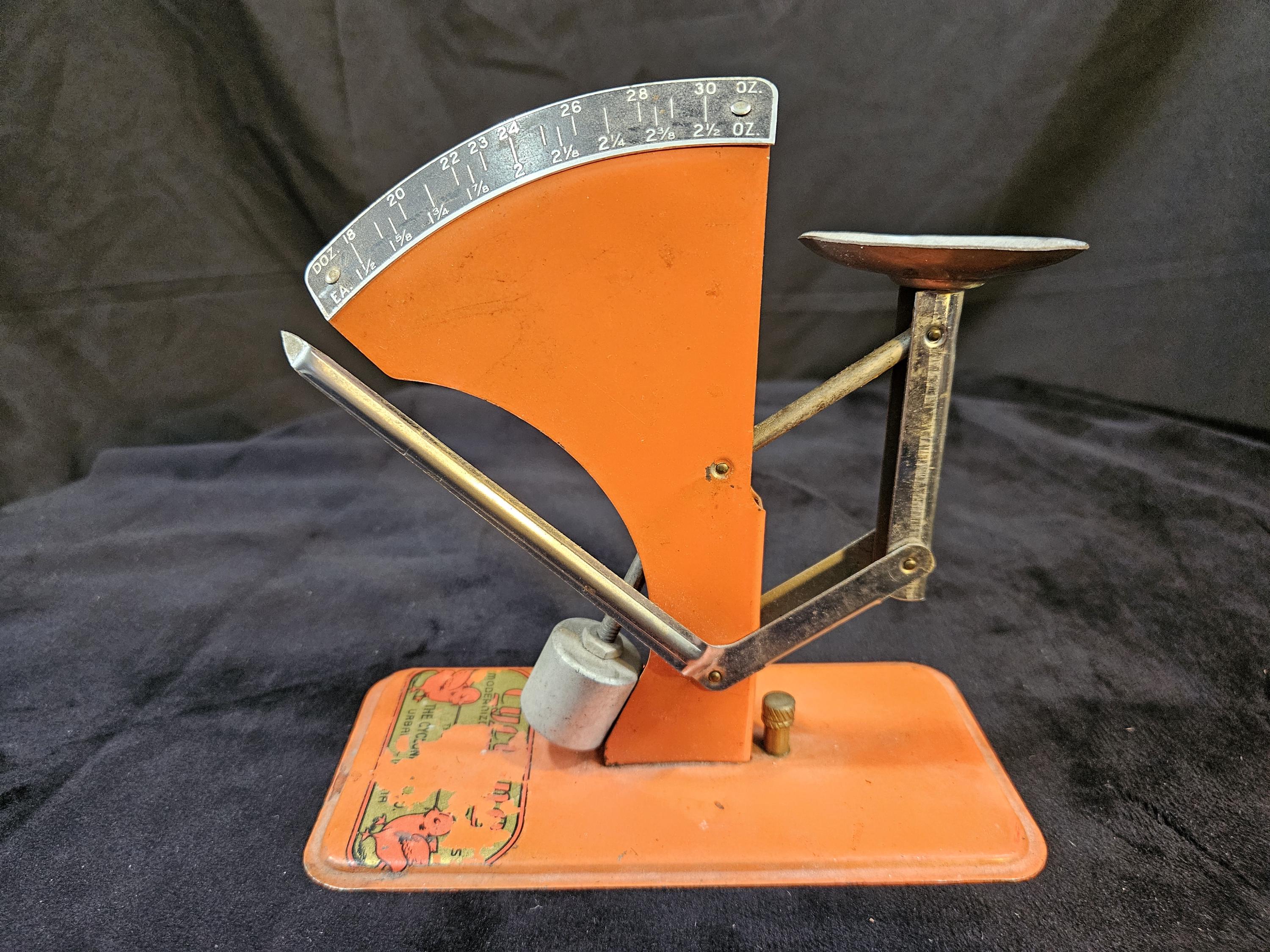 Antique 1940's the Cyclone Small Farm Egg Scale, Made by the Cyclone ...