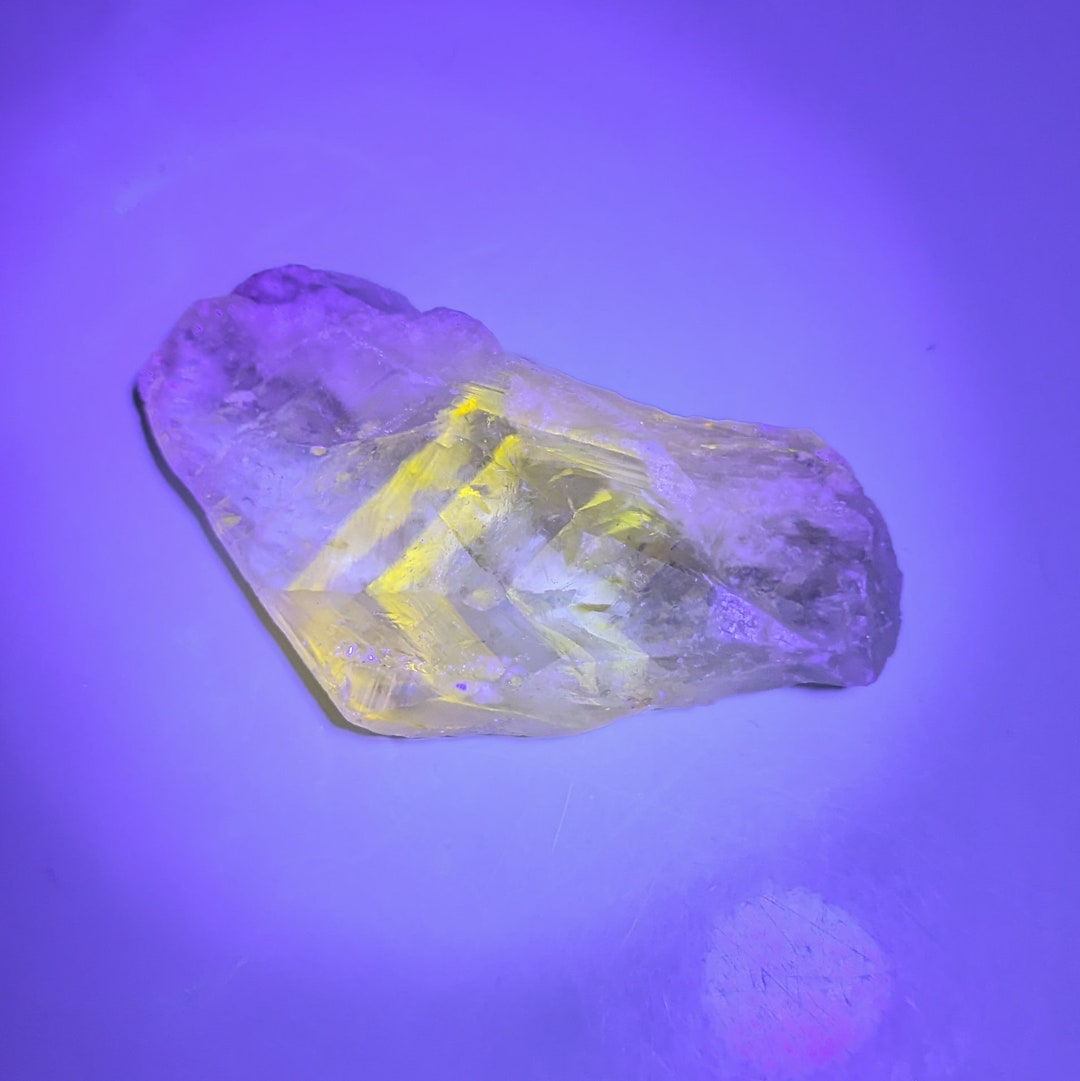 Phoenix Flame Fluorescent Phantom Quartz With Amethyst Rare Crystal ...