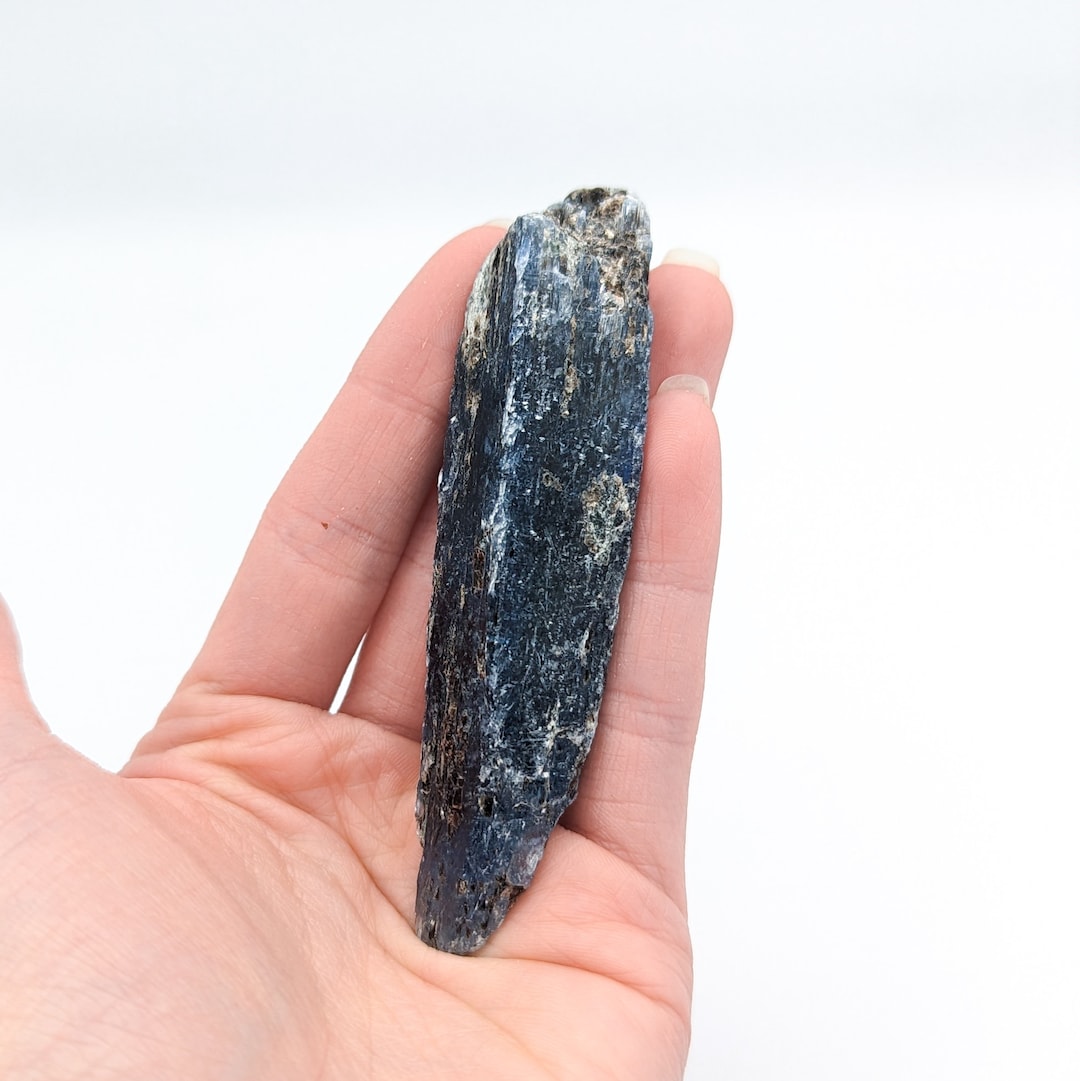 Indigo Kyanite With Black Mica Fluorescent Kyanite Black Mica Raw Kyanite Crystals Crystal ...