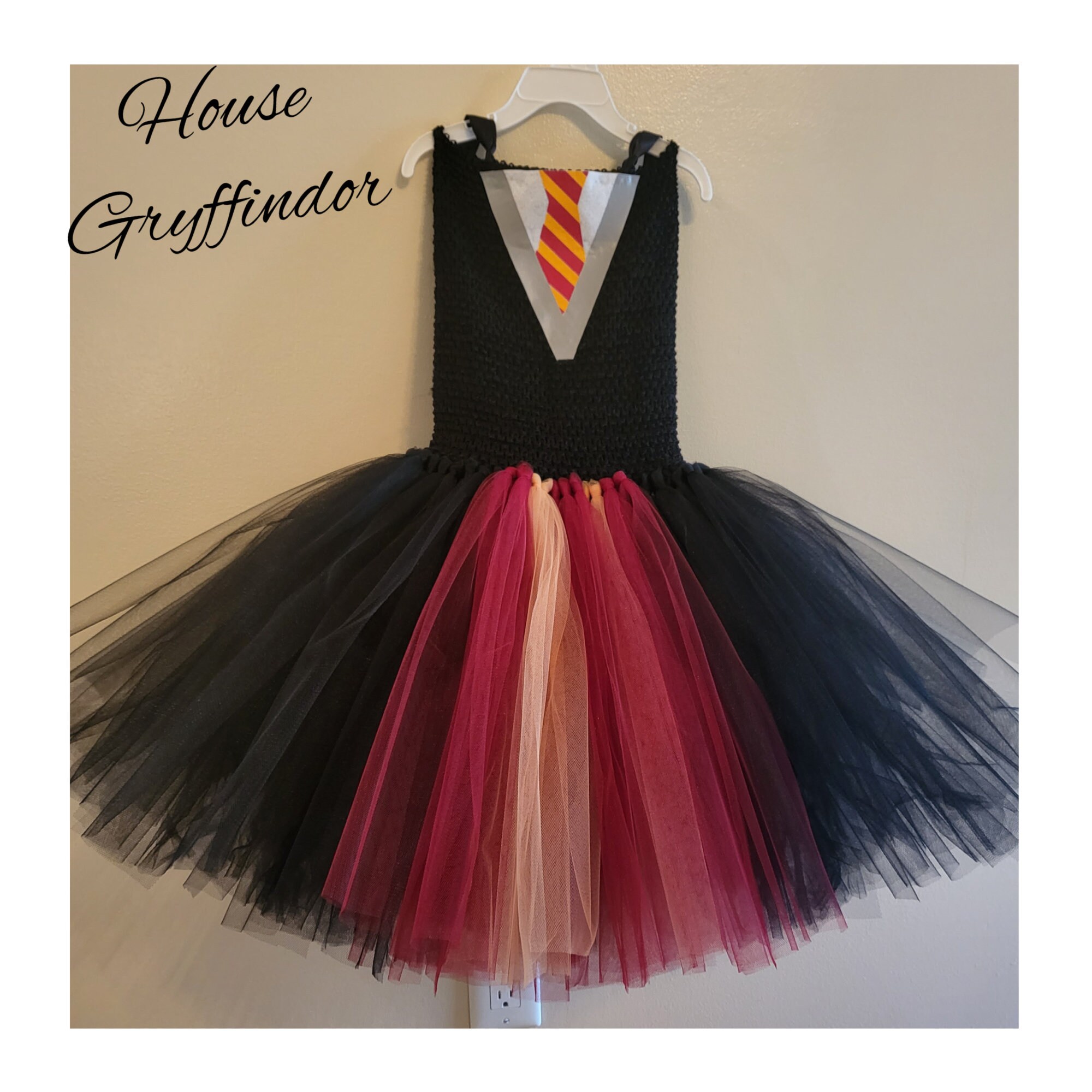Gryffindor Inspired Outfit