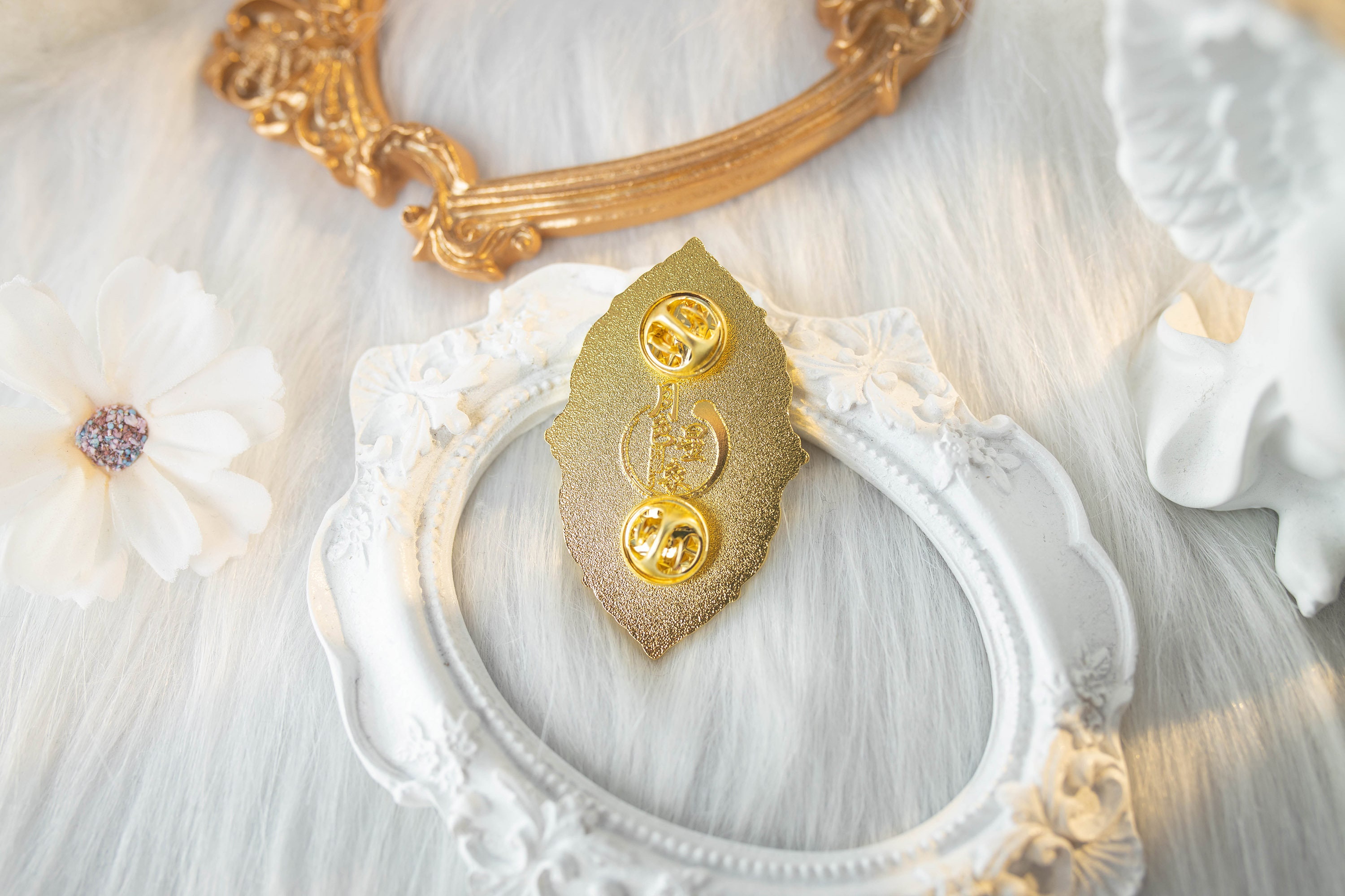 NEW Calla Lily Hard Enamel Pin Floral Pin Brooch - Etsy