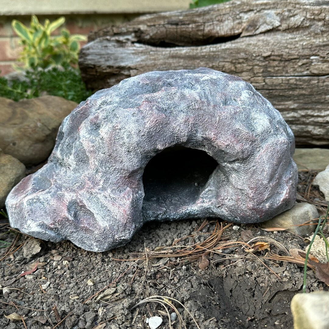 Small Handmade Reptile Hide, Rock Cave, Cave Hide, Reptile Cave, Carved ...