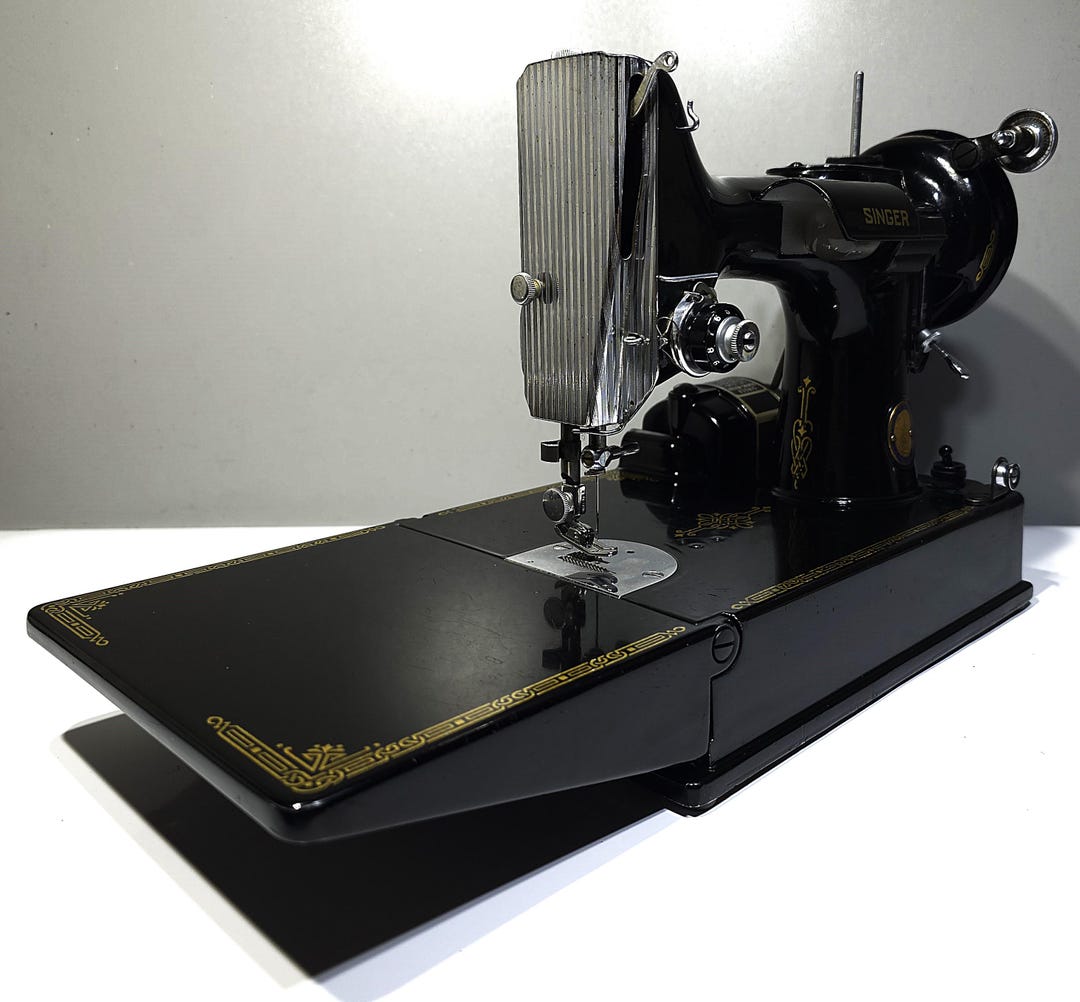 Singer Featherweight 221-1 Centennial Edition W/case Accessories ...