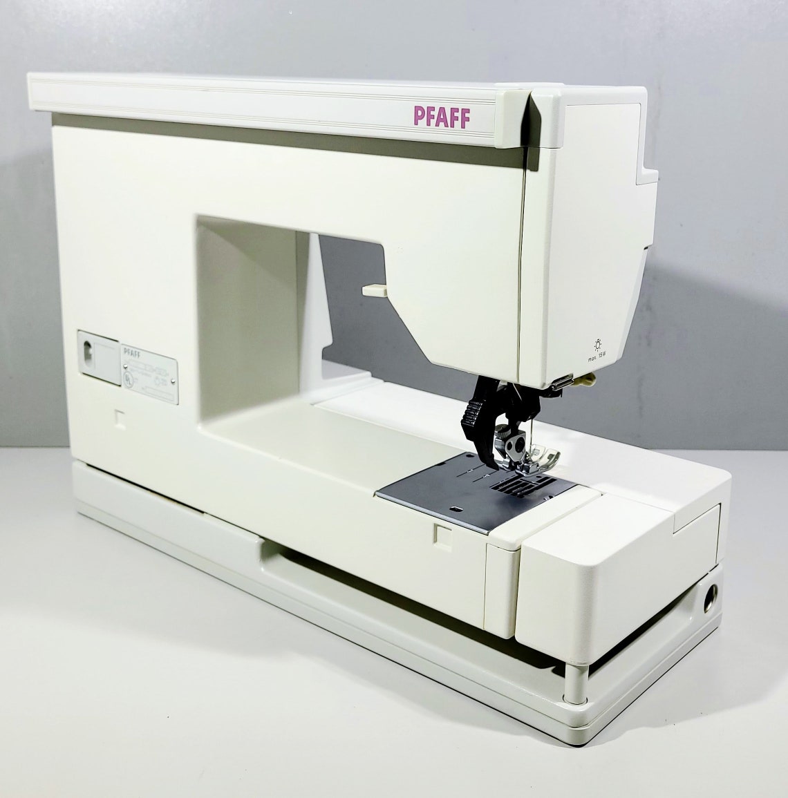 Pfaff 1475 CD Heavy-duty Sewing Machine Pro-serviced, 2-year Guarantee ...