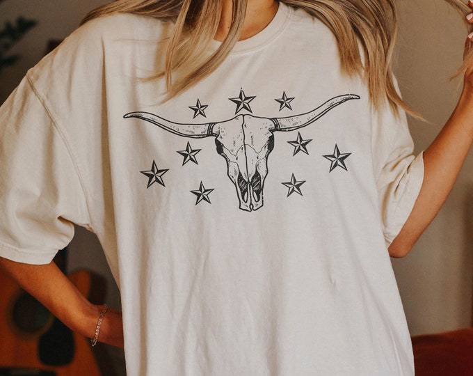 Bull Skull Shirt, Comfort Colors Western Graphic Tee, Trendy Boho Cow Skull Top, Longhorn Skull ...