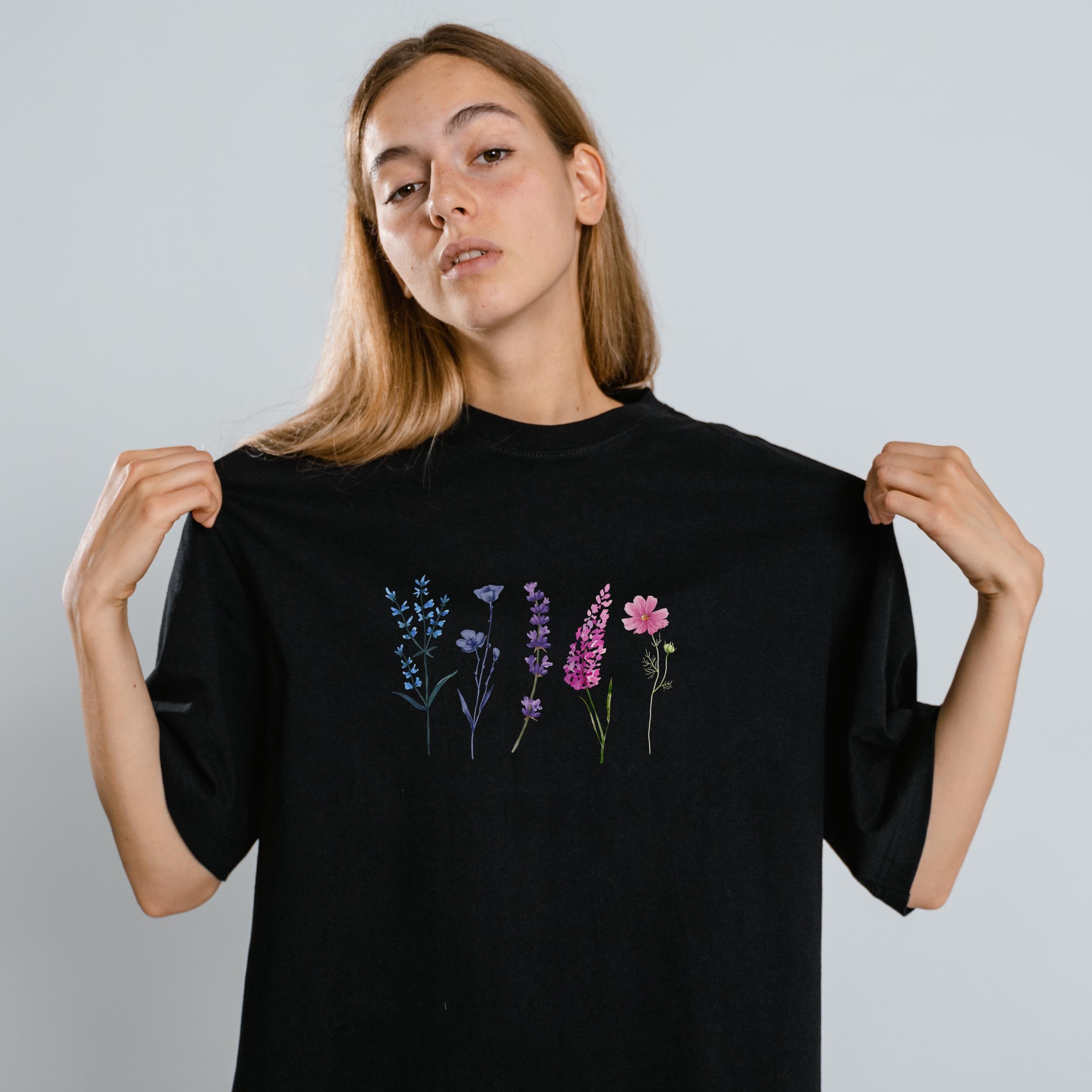 SUBTLE BISEXUAL SHIRT, Bisexual Wildflower Tshirt, Bi Pride 2025 ...