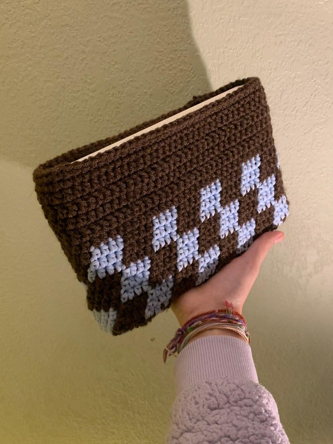 Crocheted Checkered Book Sleeve - Etsy