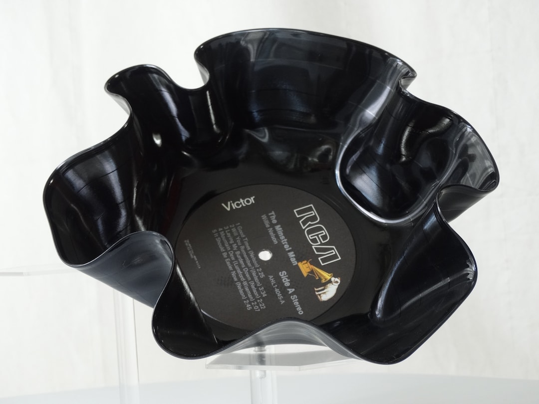 Upcycled Retro Vinyl Record Bowls for Trendy Organization and Custom ...
