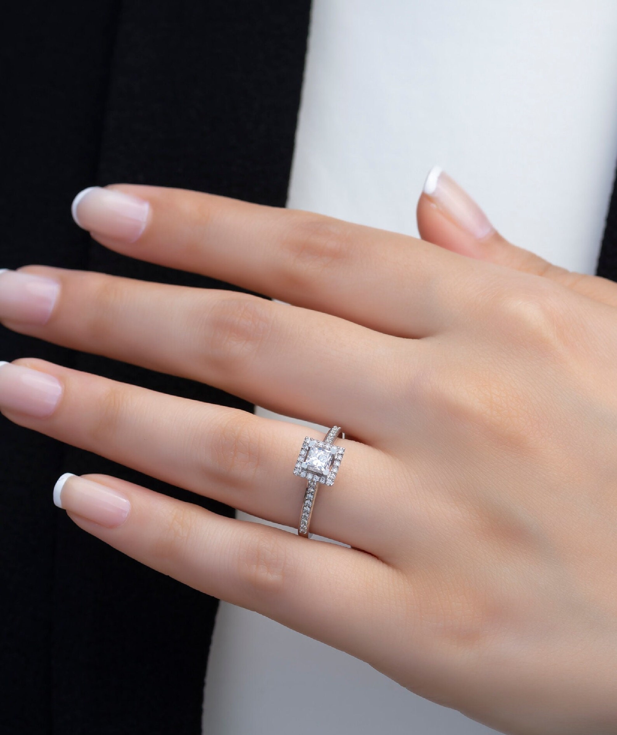 Unique Princess Cut Diamond Moissanite Engagement Ring, 14K White Gold ...