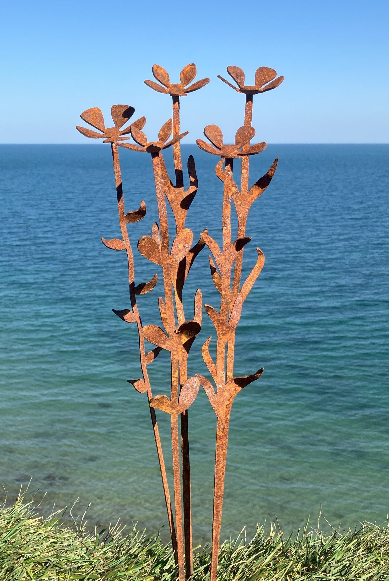 Prairie Style Rustic Metal Flowers - Set of 5 - Unique Handmade Outdoor ...