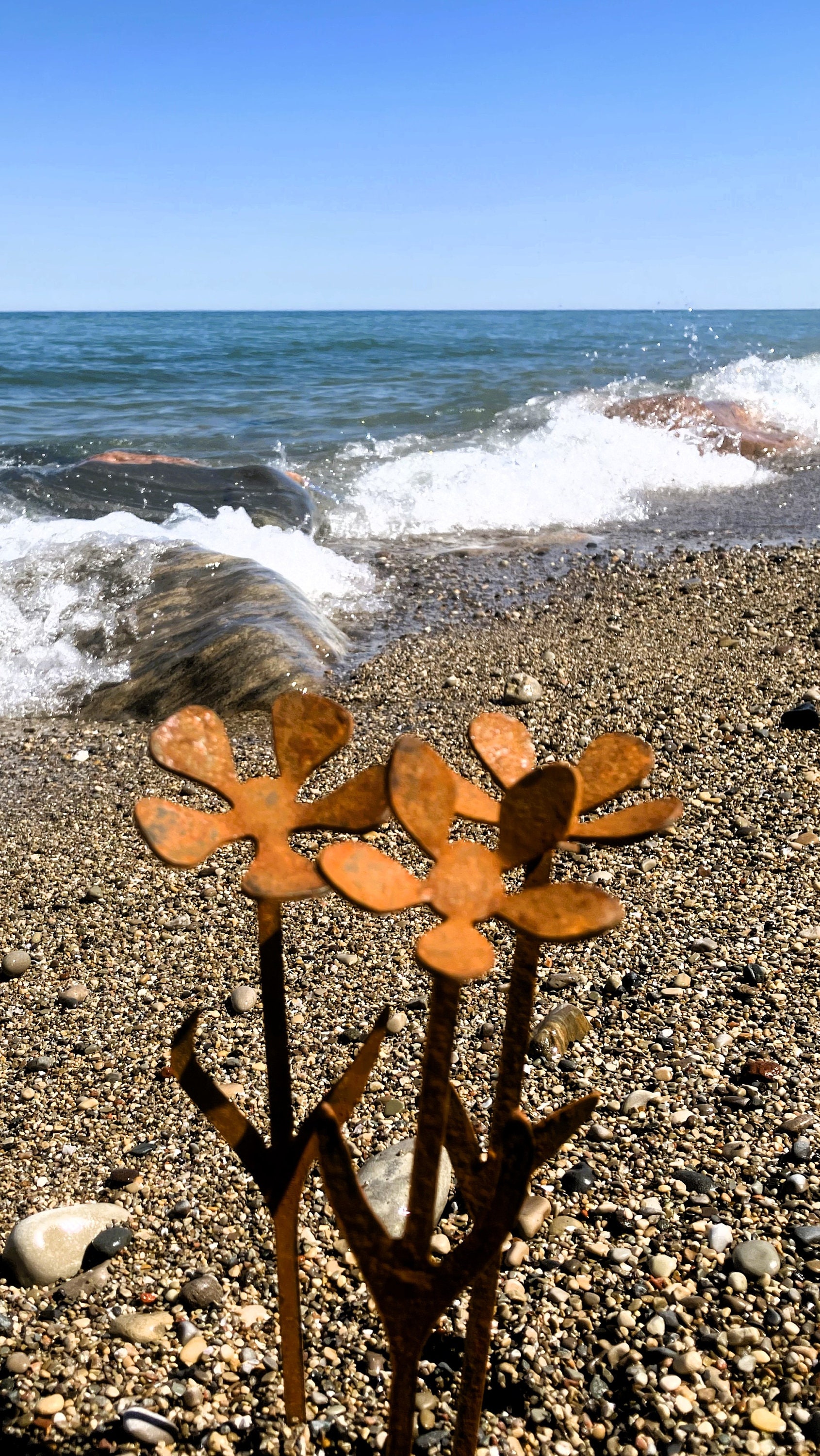 Rustic Metal Field Flowers - Set of 3 - Handmade Garden Art Sculpture ...