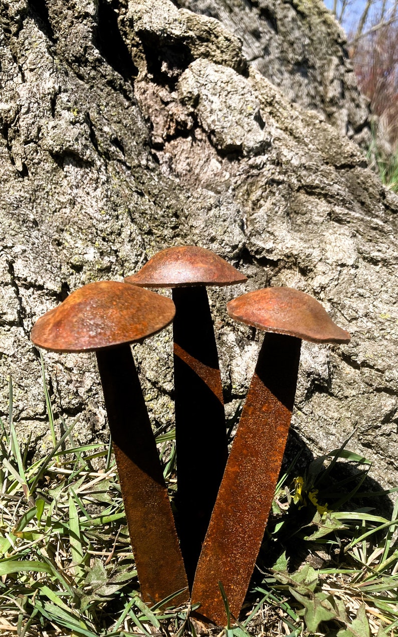 Rustic Metal Mushroom Set: Handmade Garden Art Sculpture - Etsy