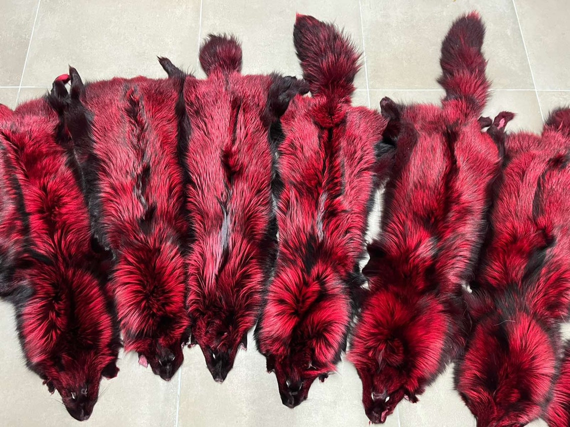 Dyed Red Silver Fox Fur Skins/pelts, Fur Hood, Fur Collar - Etsy