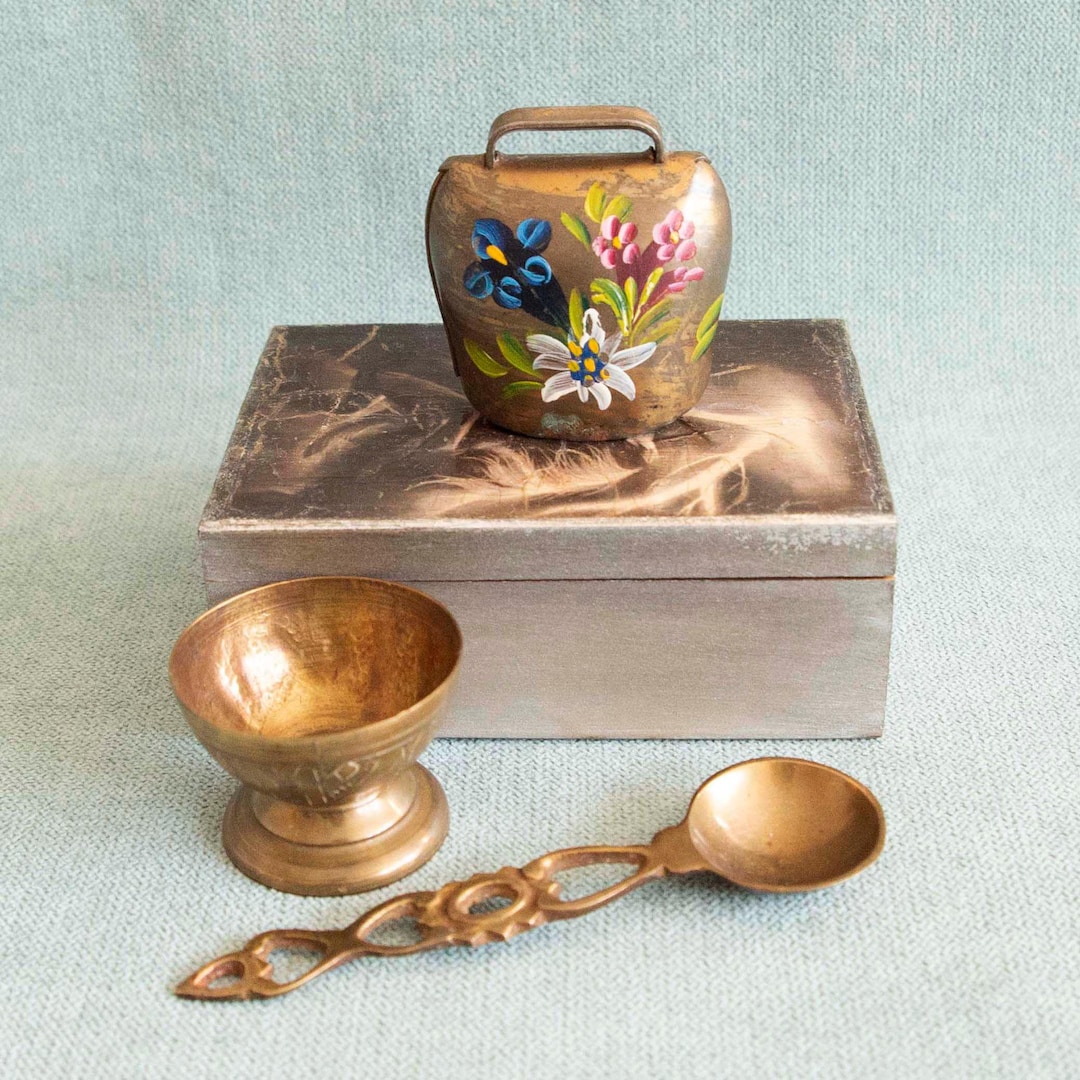 Witch Altar Set: Vintage Brass Bell Bowl Spoon Wooden Box, Travel Set ...