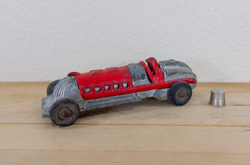 Vintage Cast Iron and Aluminum Hubley Race Car Number 22 Red and Grey ...