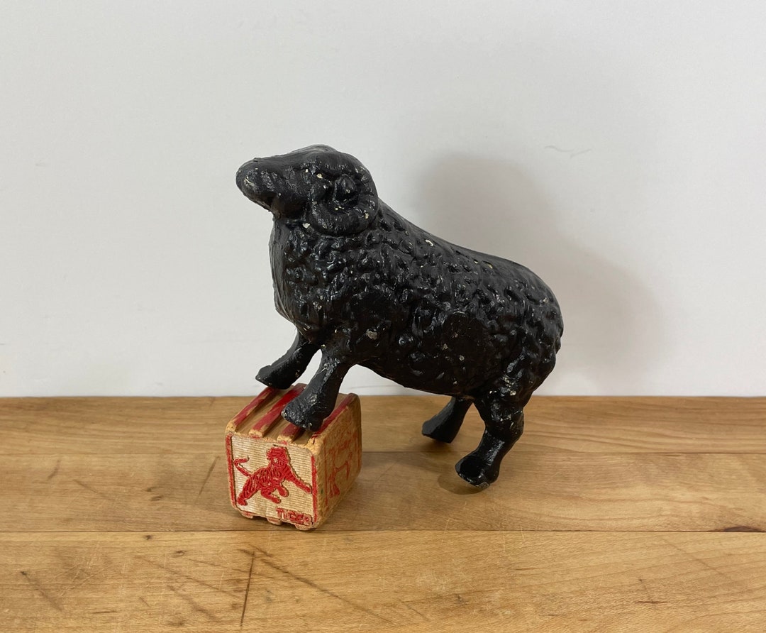 Cast Iron Ram, Farm Animal Paperweight, Rustic,primitive Cast Iron Ram ...