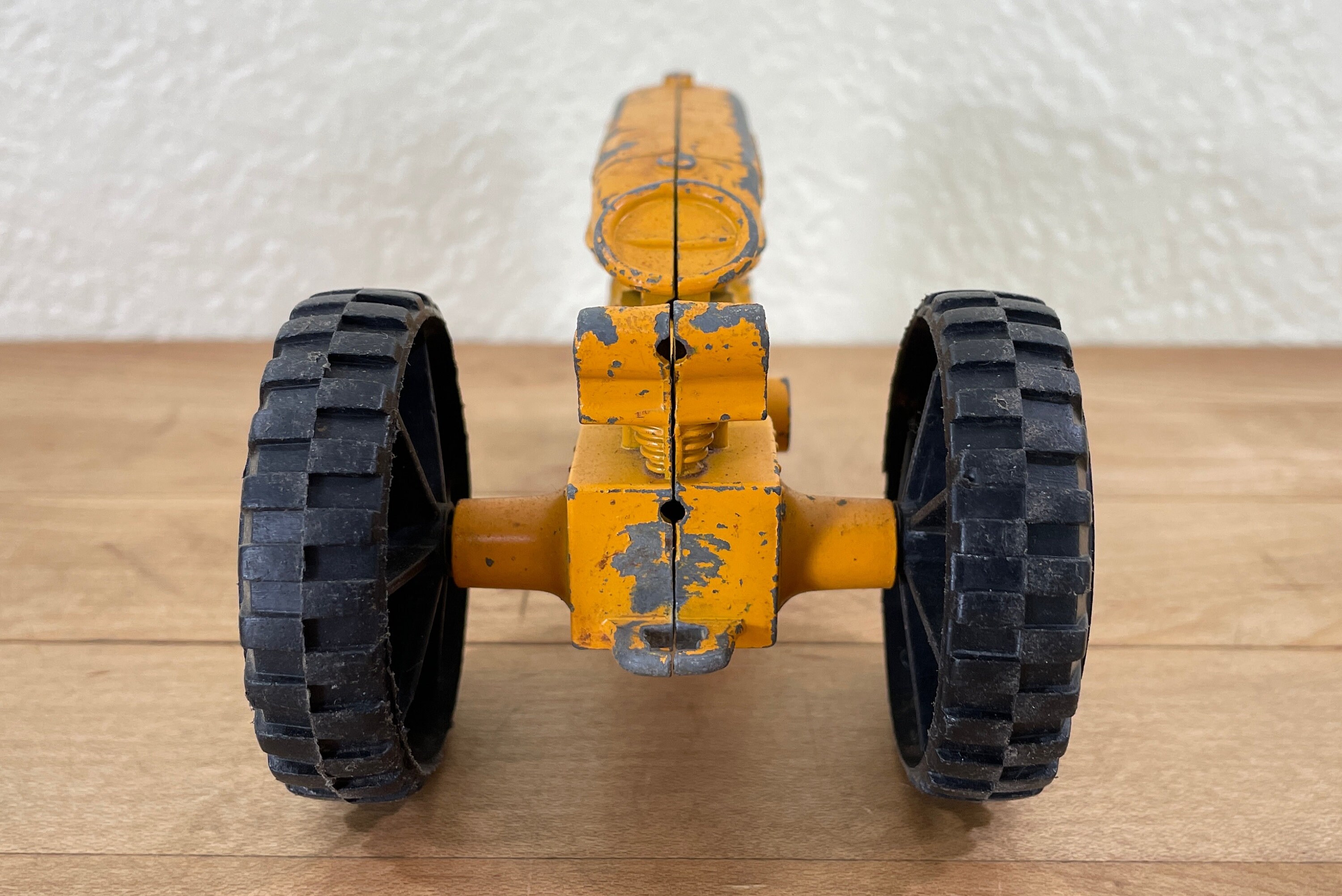 Vintage Hubley Tractor Kiddie Toy, Yellow Die Cast Metal H Tractor With ...