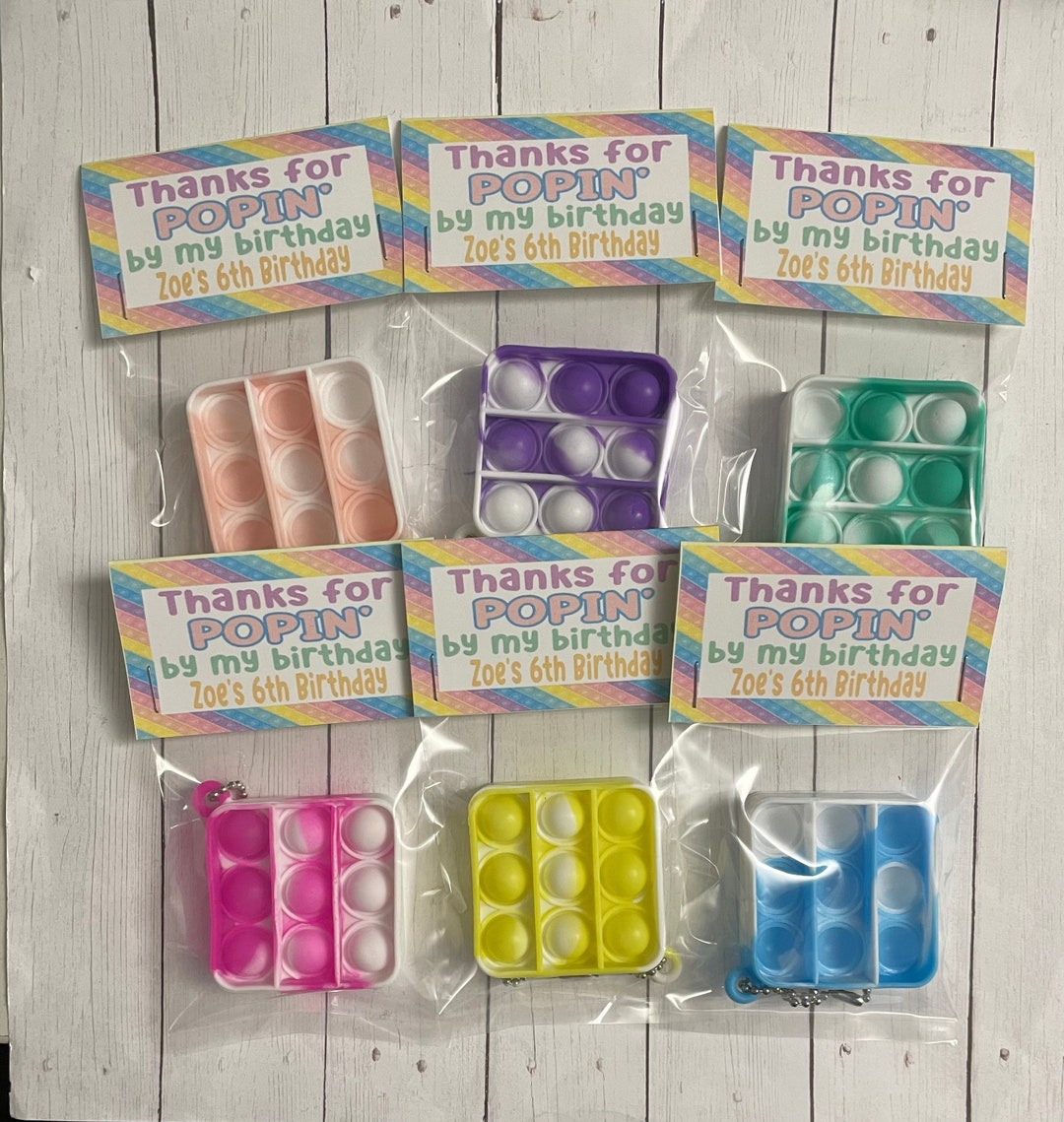 Personalized Pop-it Favor ~ Birthday Favor Pop-it Keychains ~ Pop ...
