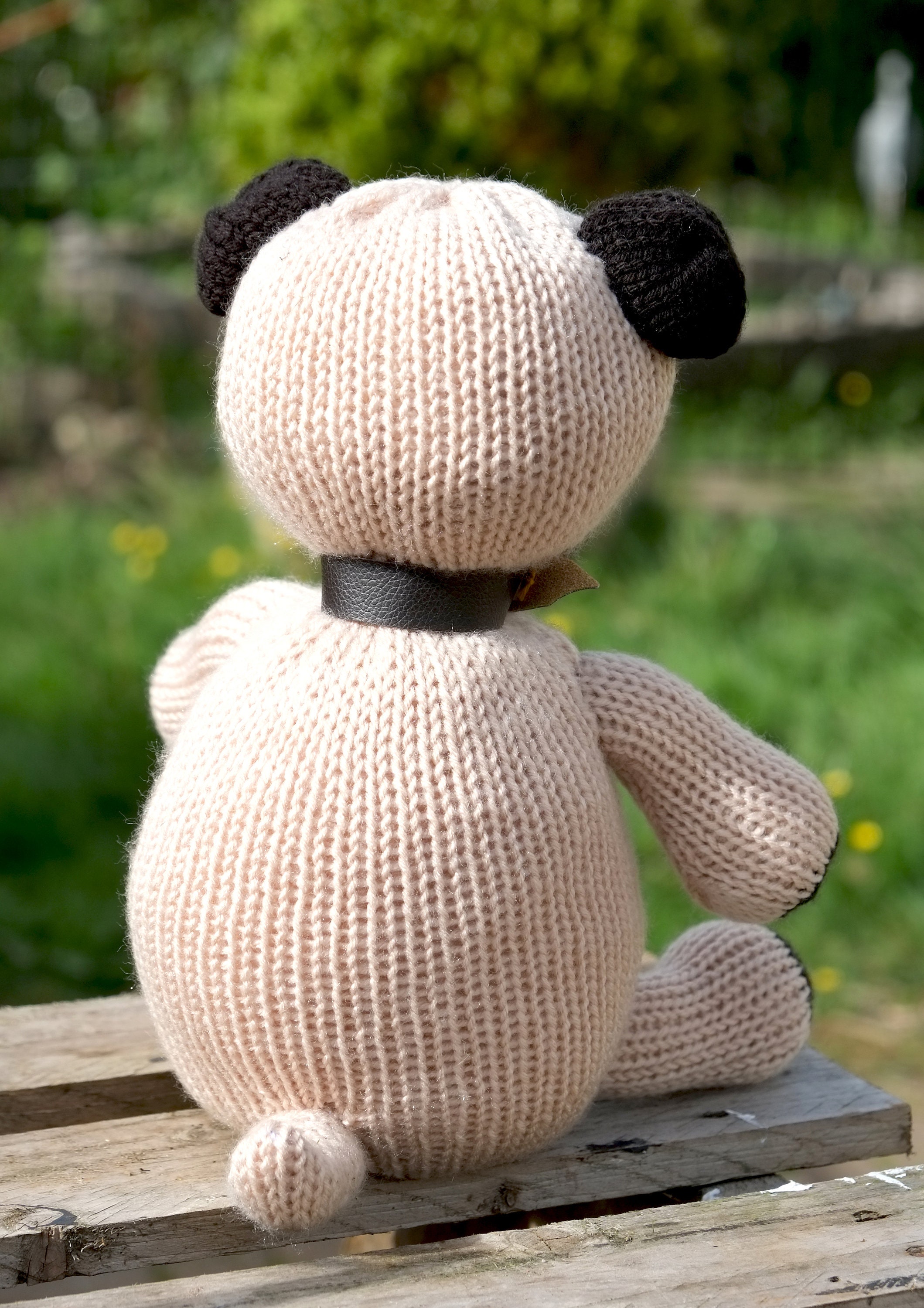 Charlie Pug Dog - Circular Knitting Machine PDF Pattern - Addi & Sentro ...